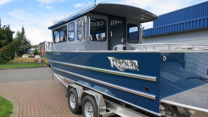 Raider 270 OS Boat 360 Virtual Tour