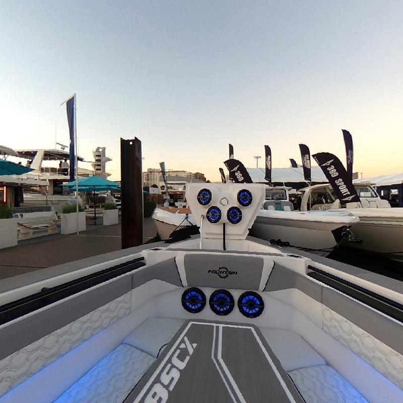 Fountain 38 SCX Boat 360 Virtual Tour