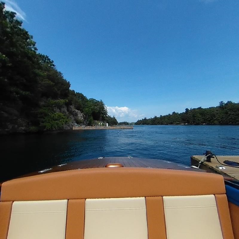 Pantera 24 Carbon Elite Edition Boat 360 Virtual Tour