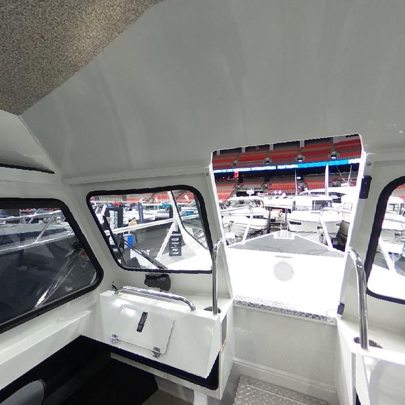 Raider 2384 Coastal Boat 360 Virtual Tour