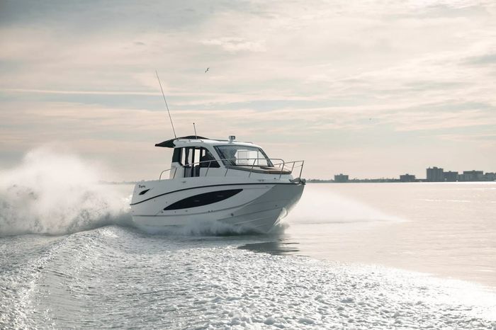 Bayliner T29 Explorer Boat 360 Virtual Tour