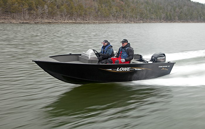 2014 Lowe FM160 Pro Aluminum Fishing Boat Review - BoatDealers.ca