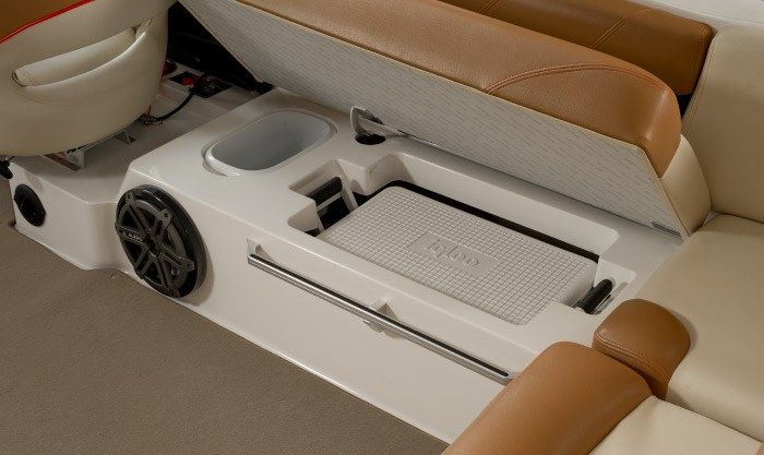 2015 Mastercraft X23 Ski and Wakeboard Boat Review - BoatDealers.ca
