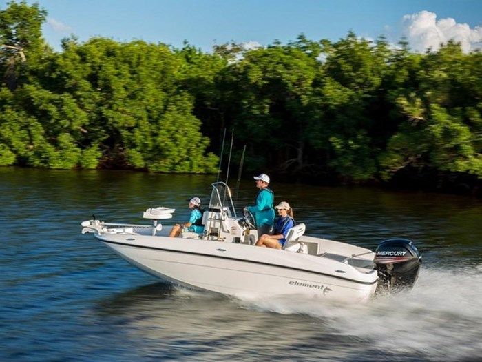 Bayliner F18 Boat 360 Virtual Tour