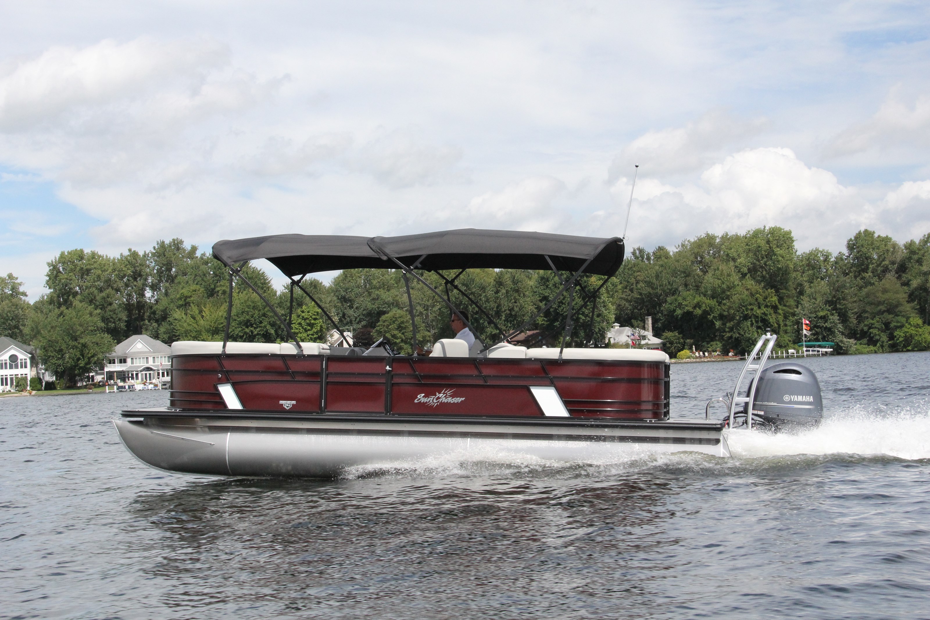 2019 Sunchaser Geneva 8524 LR DH Pontoon Boat Review - BoatDealers.ca
