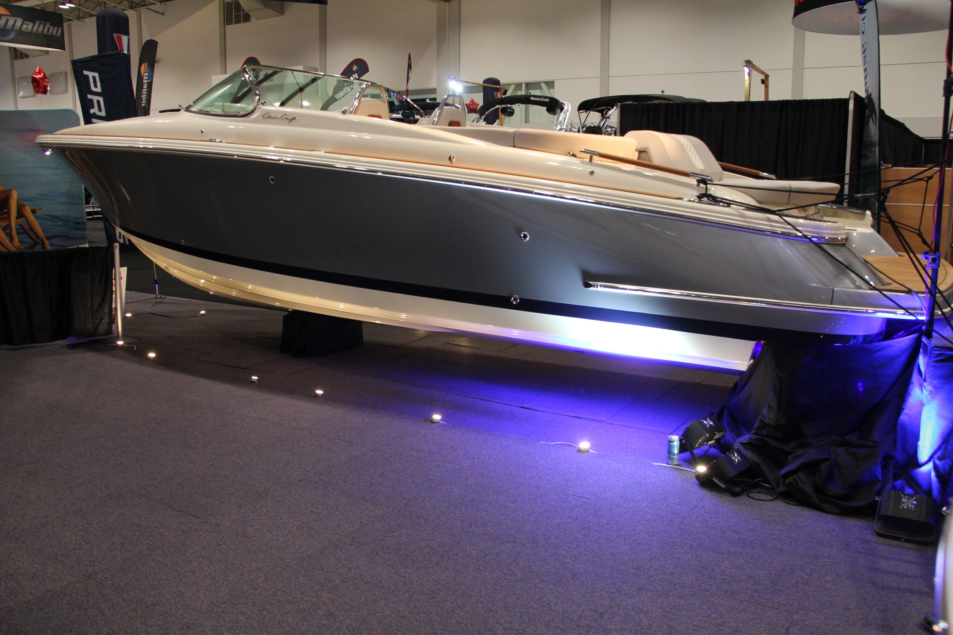2020 Chris-Craft Launch 28 GT Bowrider Boat Review - BoatDealers.ca