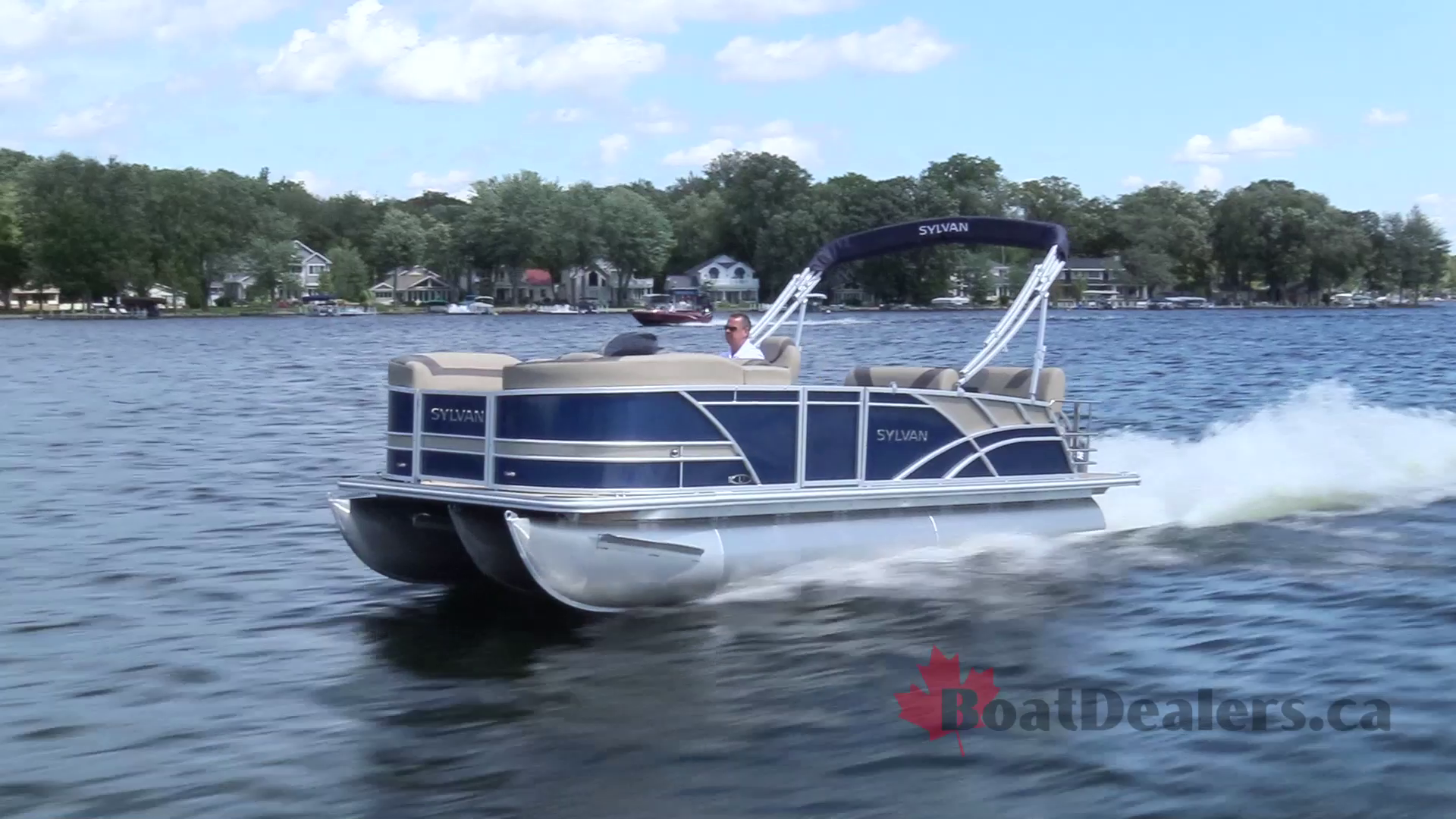 2020 Sylvan L-1 DLZ Pontoon Boat Review - BoatDealers.ca