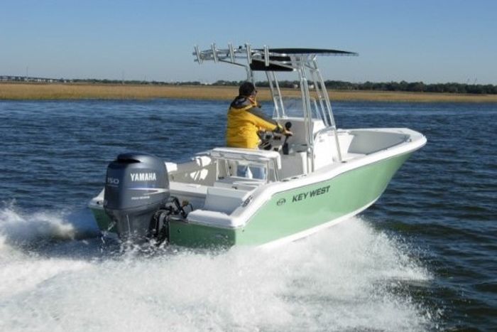 2013 Key West 203 FS Center Console Boat Review - BoatDealers.ca