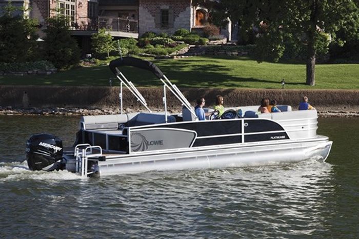 2012 Lowe Platinum 25 RFL Pontoon Boat Review - BoatDealers.ca