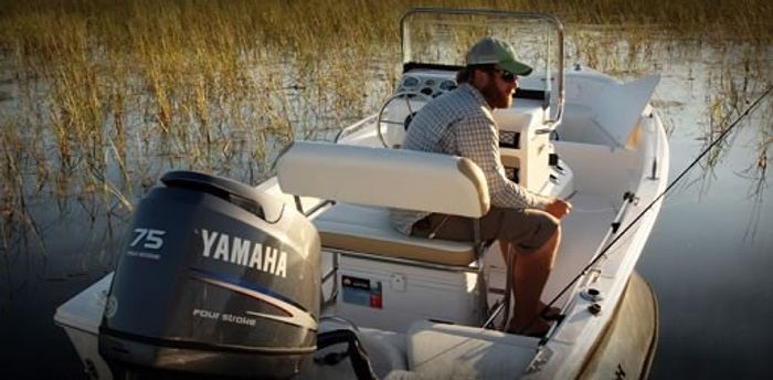 2013 Triumph 170 CC & DC Center Console Boat Review - BoatDealers.ca