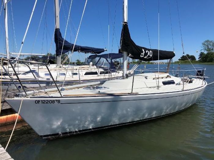 J Boats 29 1983 Used Boat for Sale in Bowmanville, Ontario - BoatDealers.ca