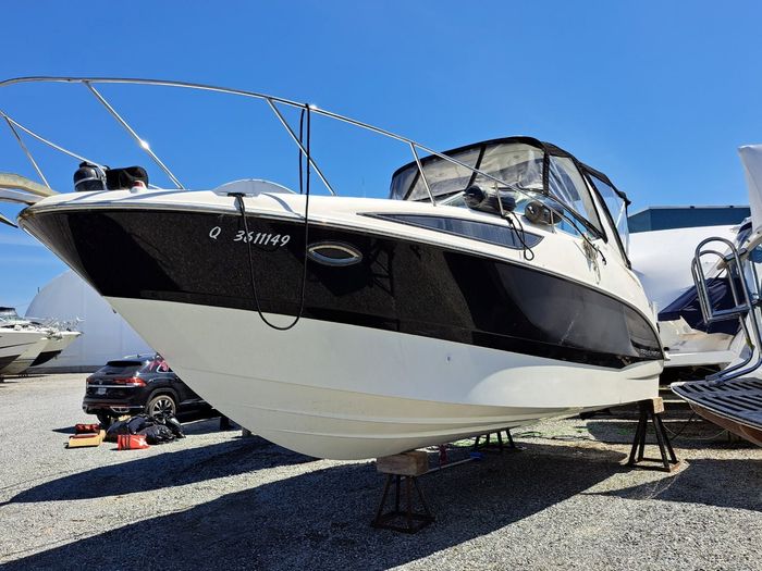 Bayliner 285 2011 Used Boat for Sale in Sorel Tracy, Quebec ...