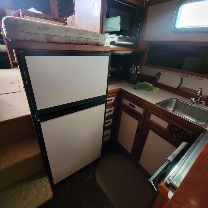 Prowler 10M 1988 Used Boat for Sale in Beaverton, Ontario - BoatDealers.ca