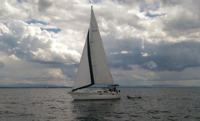Hunter 33.5 1992 Occasion Bateau à vendre au Plattsburgh, New York ...