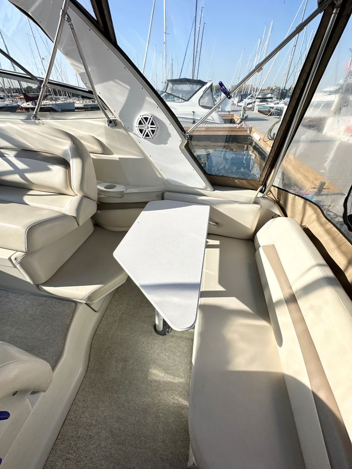 Regal 2760 Commodore 1998 Used Boat for Sale in Toronto, Ontario ...