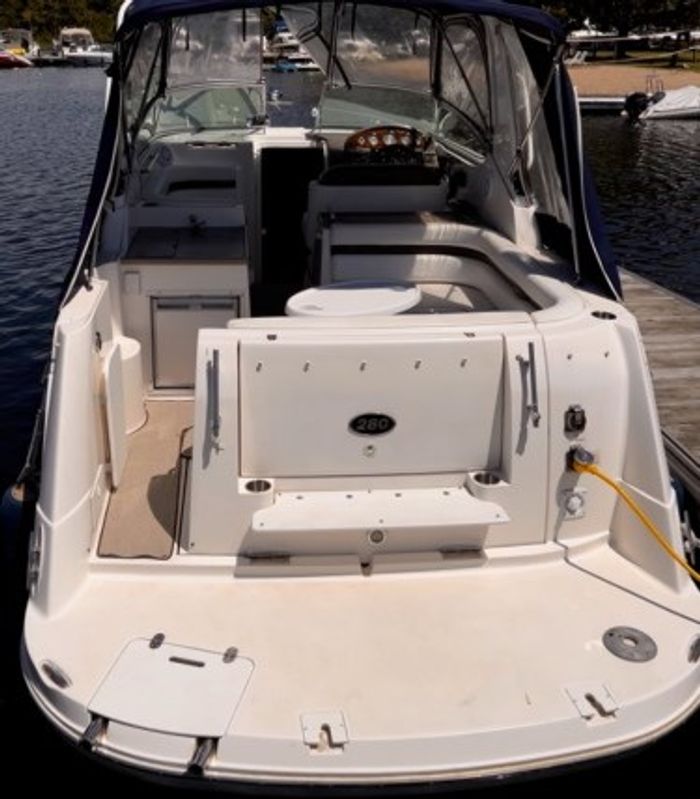 Rinker 280 Express Cruiser 2009 Used Boat for Sale in Port Severn ...