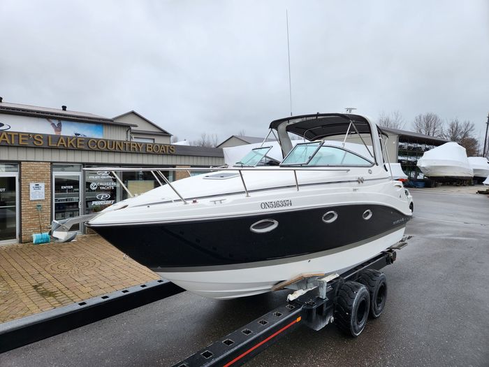 Rinker 260 Express Cruiser 2013 Used Boat for Sale in Orillia, Ontario ...