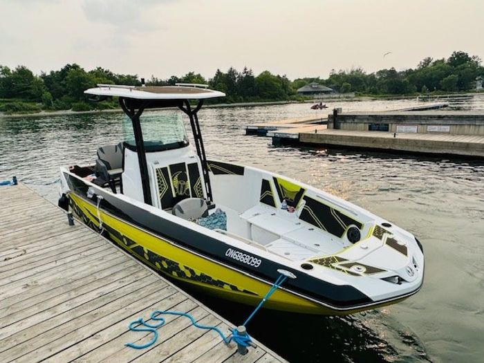 Scarab 255 Open ID 2020 Used Boat for Sale in Huttonville, Ontario ...