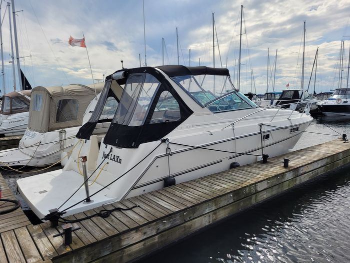 Maxum 32 1997 Used Boat for Sale in Hamilton, Ontario - BoatDealers.ca