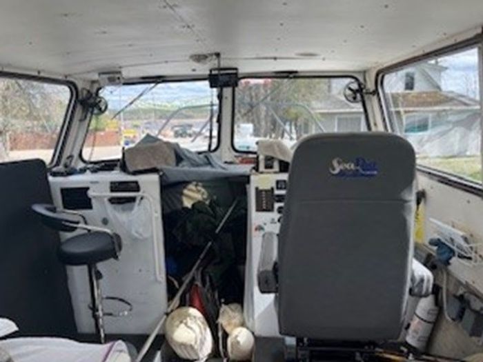 1992 28' MetalCraft Work/Crew Boat W/Tri-Axle Trailer 1992 Used Boat ...