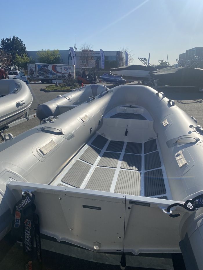 Pacific Wave PW360DB 2023 Neuf Bateau à vendre au Port Coquitlam ...