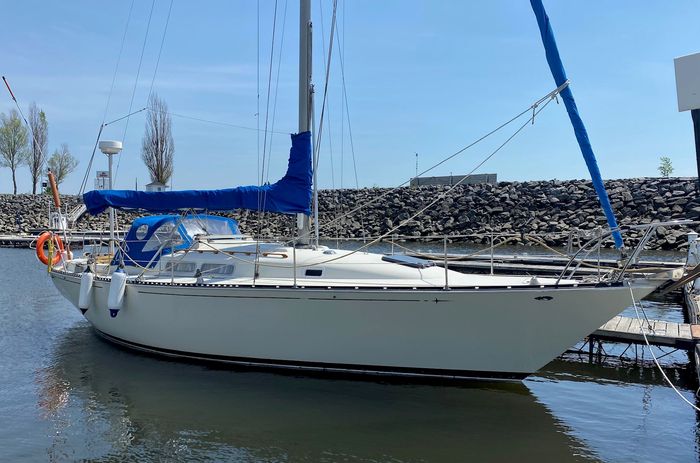 C&C 34 1978 Used Boat for Sale in Québec, Quebec - BoatDealers.ca