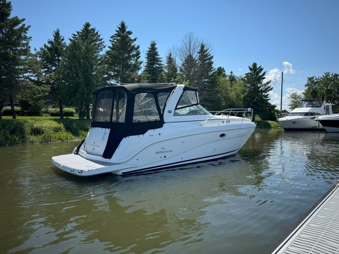 Rinker 320 2008 Occasion Bateau à vendre au Saint-Paul-de-l'Île-aux ...
