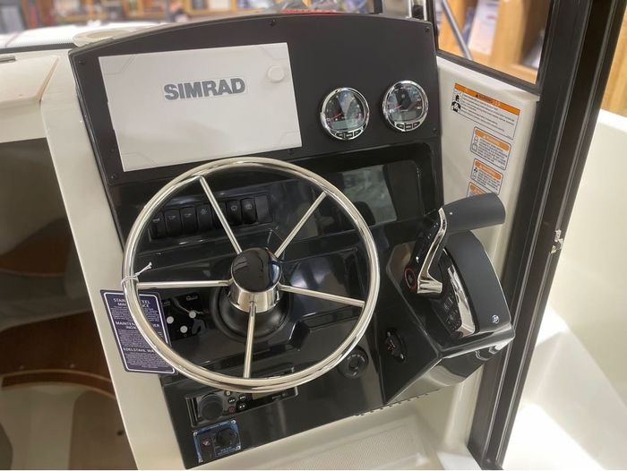 Trophy T23 Pilothouse WITH BOW THRUSTER! 2025 New Boat for Sale in London, Ontario - BoatDealers.ca