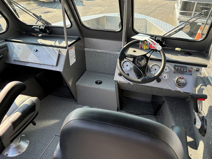 Crestliner 1850 Commander Elite 2025 Neuf Bateau à vendre au Chelmsford ...