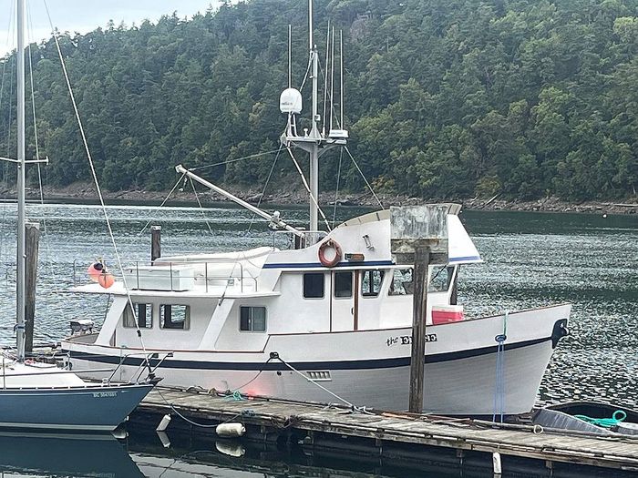 Jenkins Marine Pilothouse 1981 Used Boat for Sale in Cowichan Bay ...