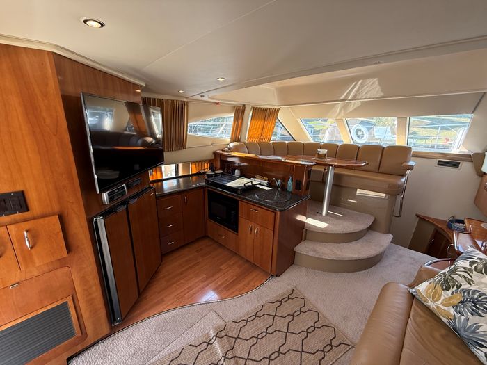 Carver 360 SS 2004 Used Boat for Sale in Port Dover, Ontario ...