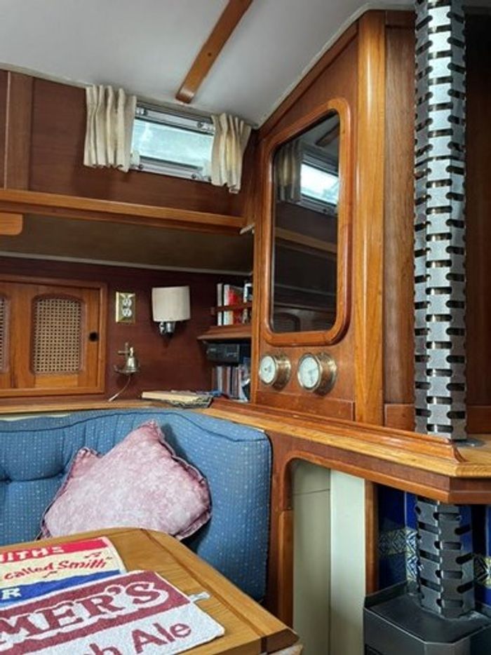 Islander 36 1977 Used Boat for Sale in Garden Bay, British Columbia ...