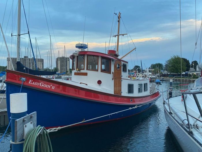 Lord Nelson 37 Victory Tug 1984 Used Boat for Sale in Port Lambton ...