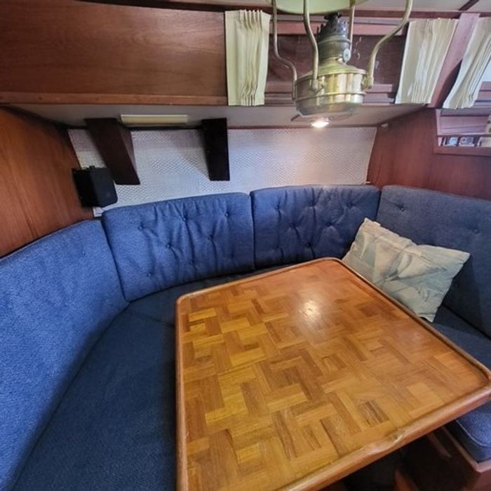 Cooper Yachts Banner 37 1982 Used Boat for Sale in West Vancouver ...