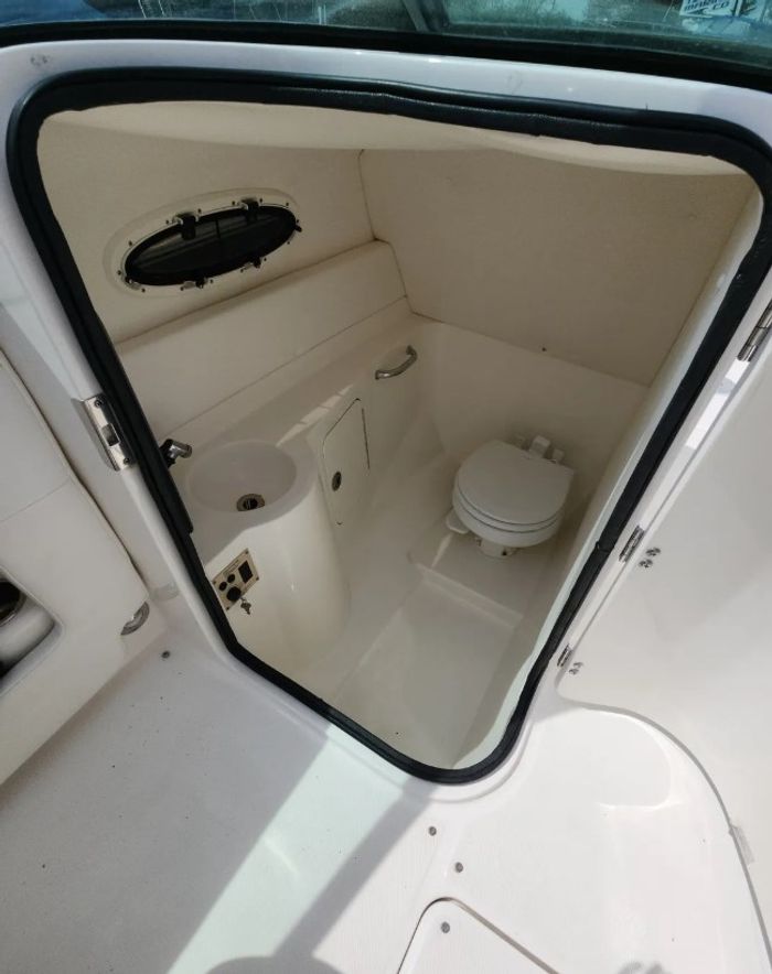 Sea Ray 260 Sun Deck 2013 Used Boat for Sale in Simcoe, Ontario ...