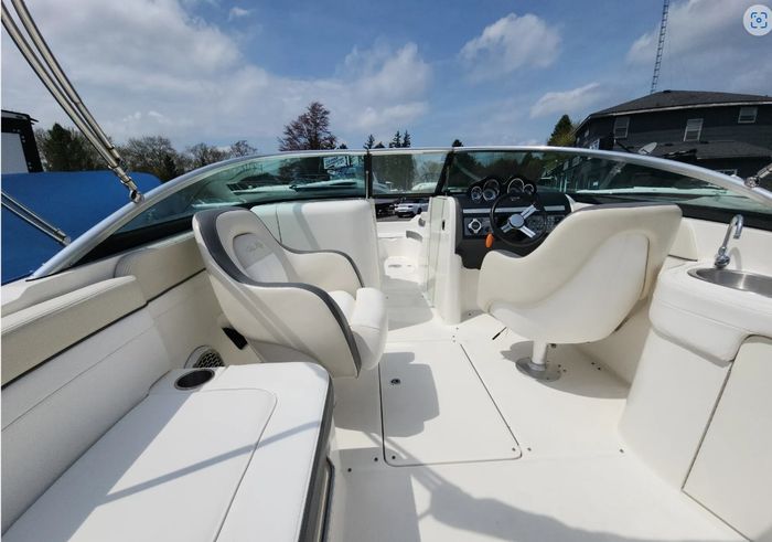 Sea Ray 260 Sun Deck 2013 Used Boat for Sale in Simcoe, Ontario ...