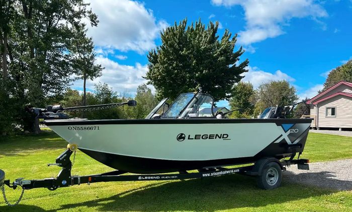 Legend X20 2017 Used Boat for Sale in Ottawa, Ontario - BoatDealers.ca