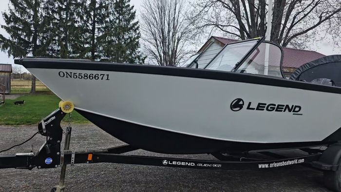 Legend X20 2017 Used Boat for Sale in Ottawa, Ontario - BoatDealers.ca