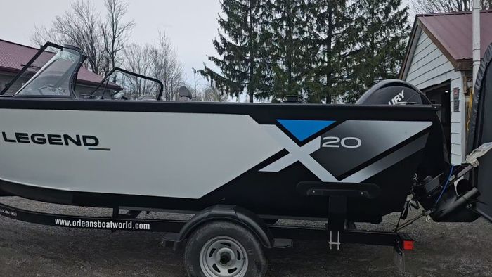 Legend X20 2017 Used Boat for Sale in Ottawa, Ontario - BoatDealers.ca