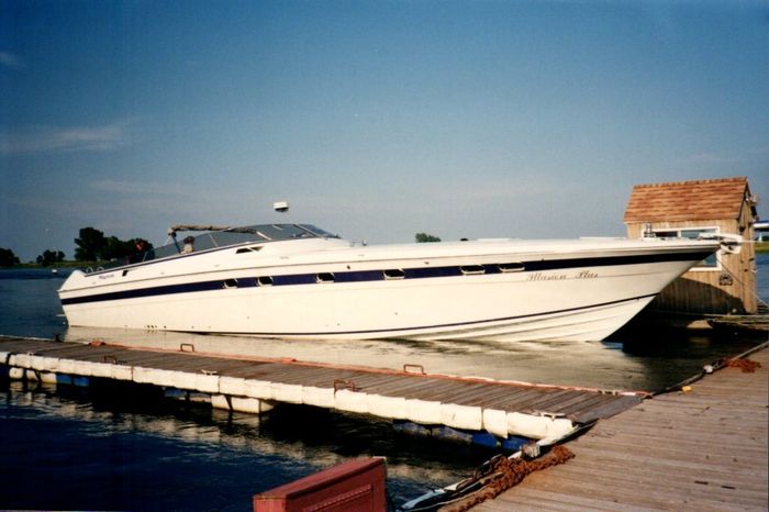 Magnum 63 1982 Occasion Bateau à vendre au Ste Julie, Québec ...