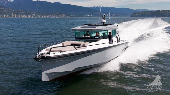 Axopar 37 XC 2023 Used Boat for Sale in Vancouver, British Columbia ...