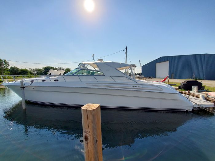 Sea Ray 580 Super Sun Sport 1997 Used Boat for Sale in Port Lambton ...