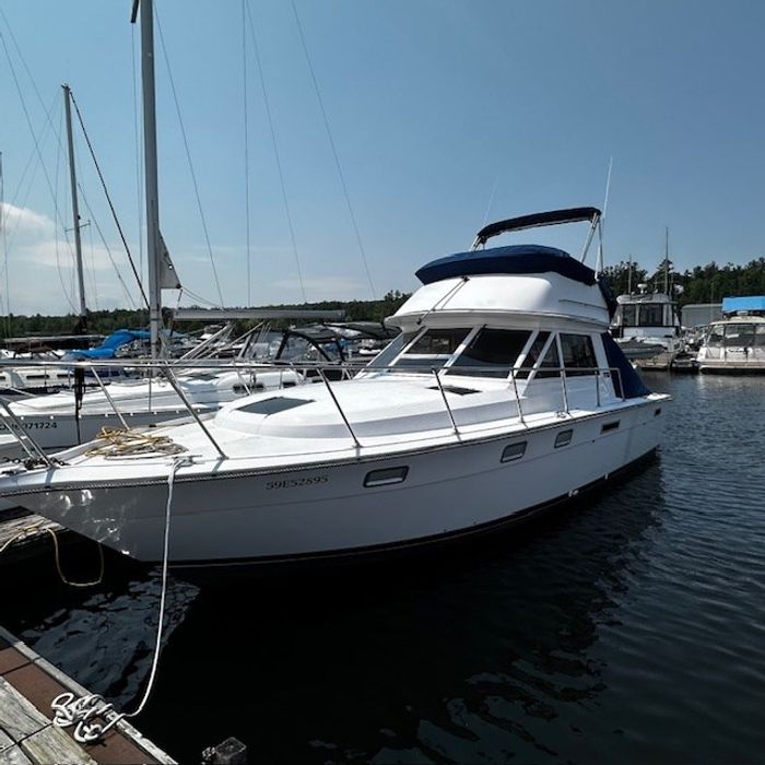 TIARA 3100 FLYBRIDGE 1982 Used Boat for Sale in Penetanguishene ...