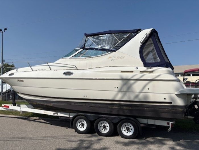 Cruisers Yachts 3075 EXPRESS 2003 Used Boat for Sale in Chatham ...