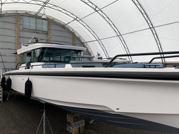 Axopar 37 XC CROSS CABIN 2025 New Boat for Sale in Kingston, Ontario ...