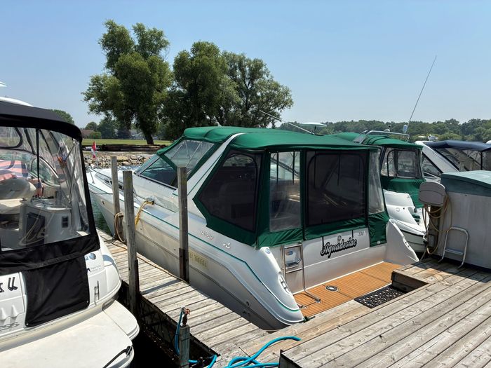 Sea Ray 330 Express Cruiser 1992 Used Boat for Sale in Port Lambton ...