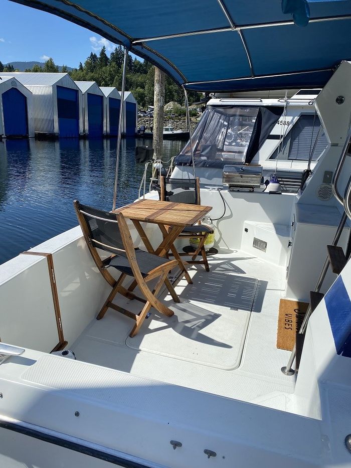 Cooper Prowler Sedan Bridge 1989 Used Boat for Sale in Ladysmith ...