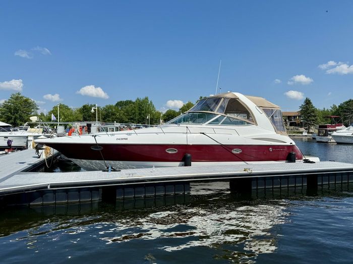 Cruisers Yachts 3672 Express 2004 Used Boat for Sale in Midland ...