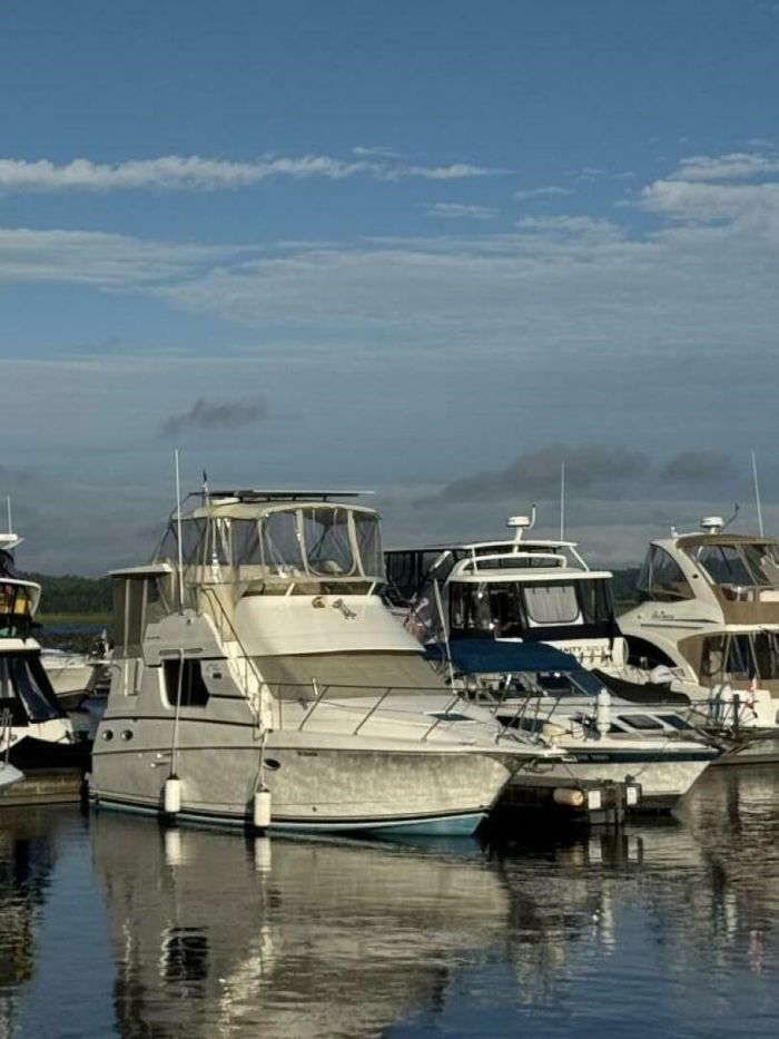 Silverton 322 Motor Yacht 2000 Used Boat for Sale in Spanish, Ontario ...