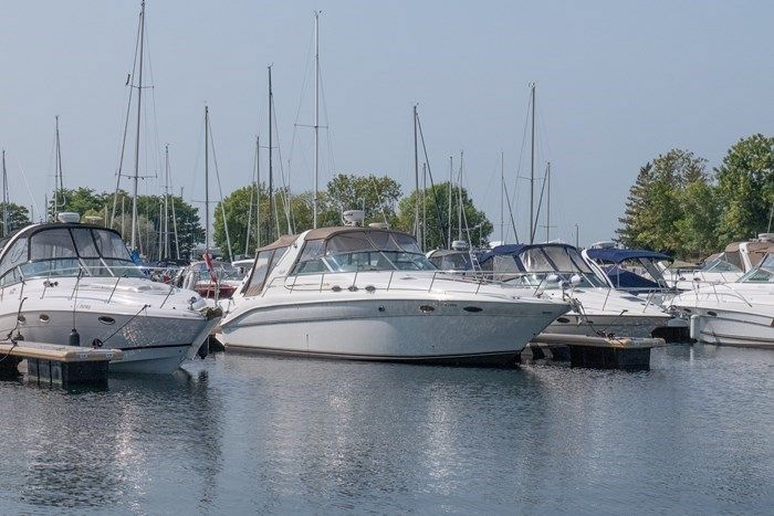 Sea Ray 370 Sundancer 1998 Used Boat for Sale in Toronto, Ontario ...